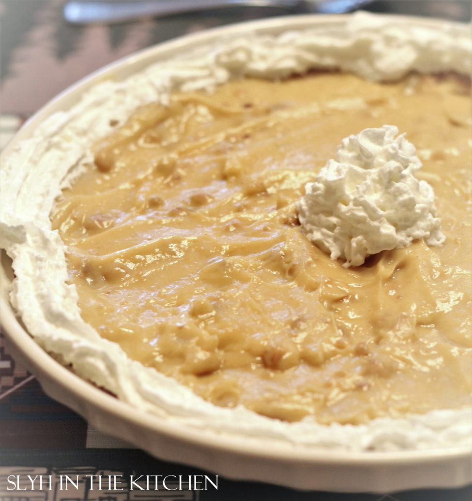 Peanut Butter Hurricane Pie | Slyh in the Kitchen