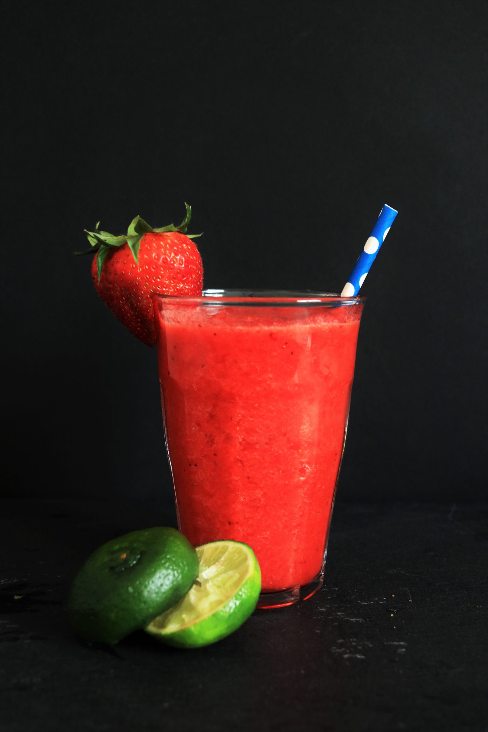 Strawberry Lime Smoothie | Slyh in the Kitchen
